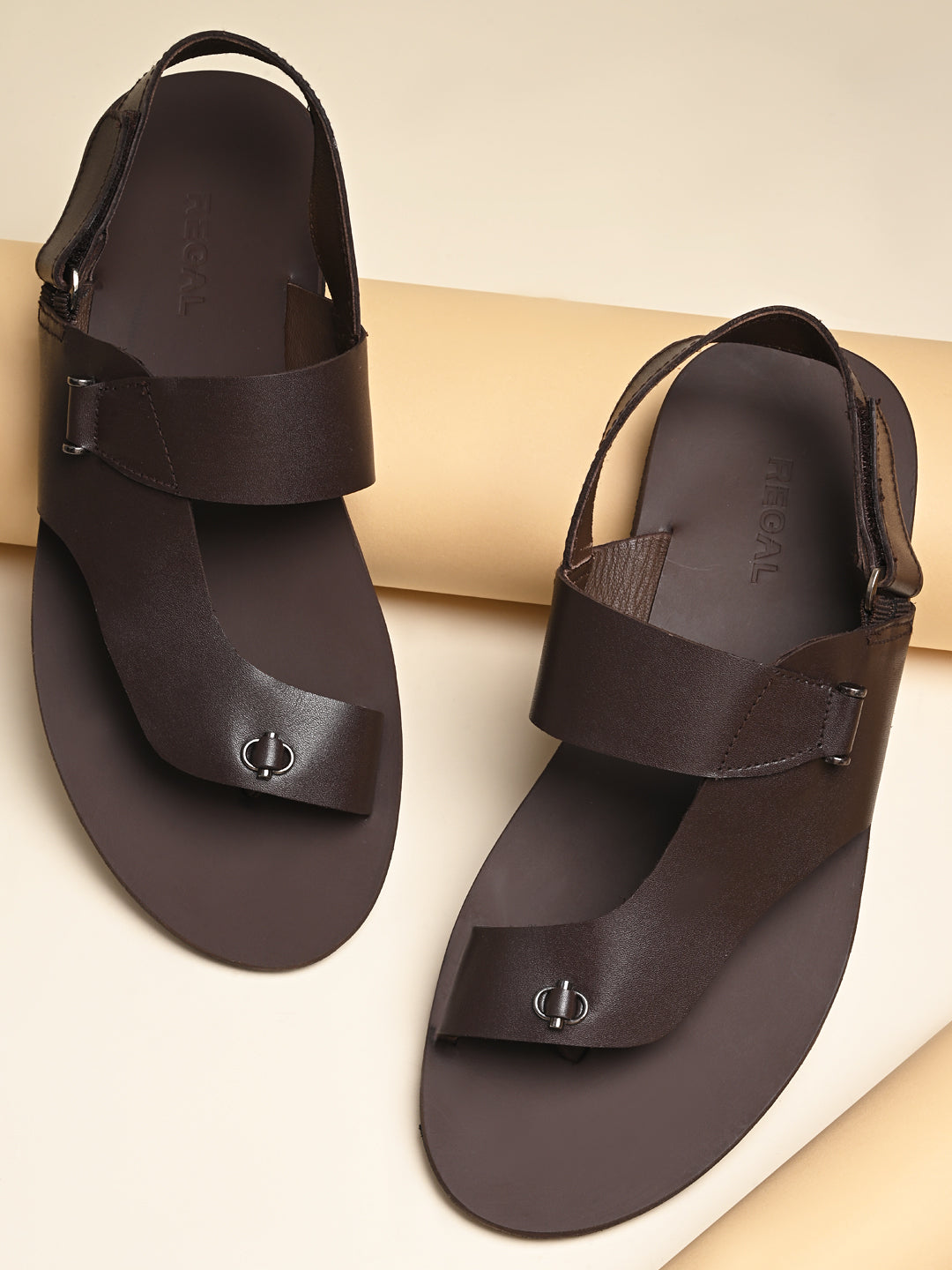 Regal Brown Men Leather One Toe Sandals – Regal Shoes